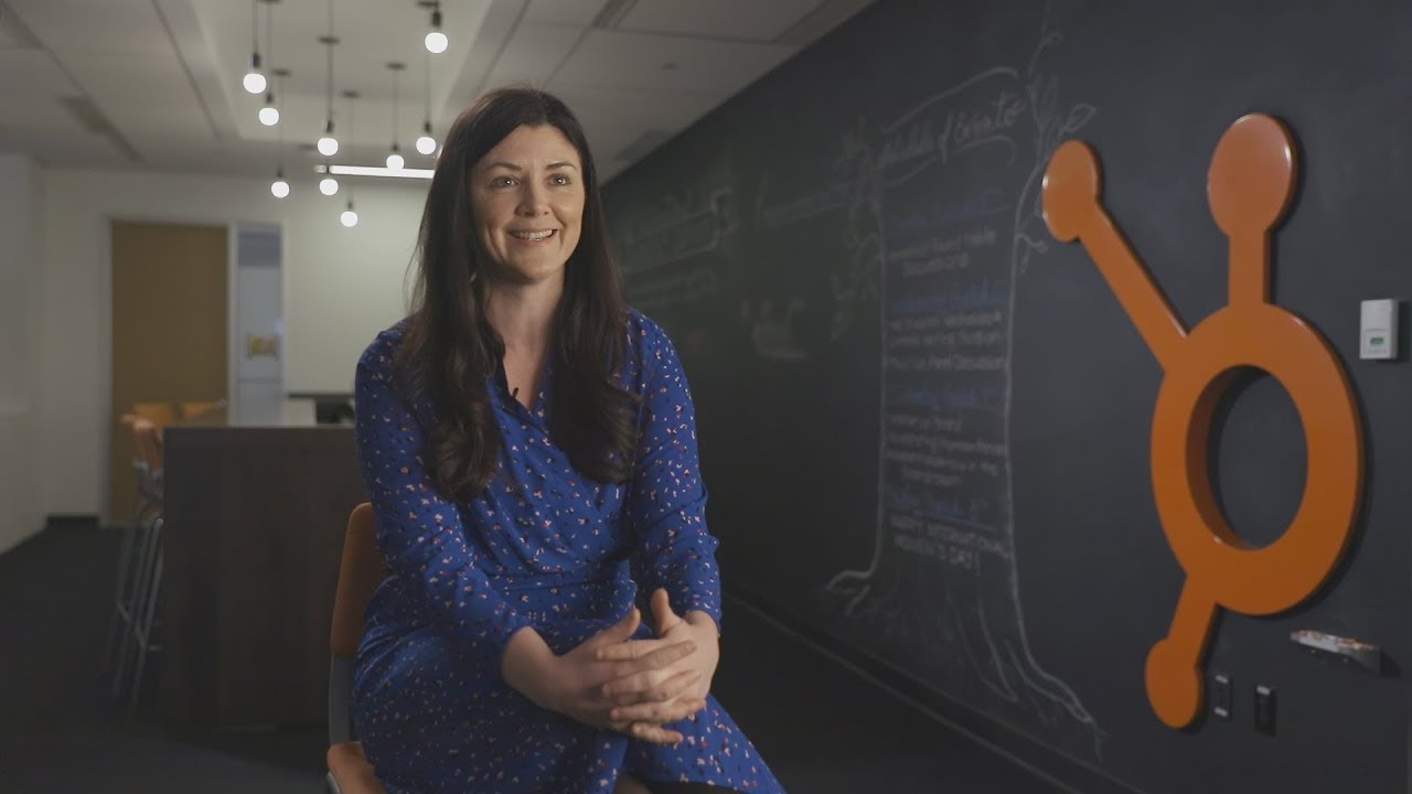 HubSpot | Scaling award-winning culture with Slack - YouTube