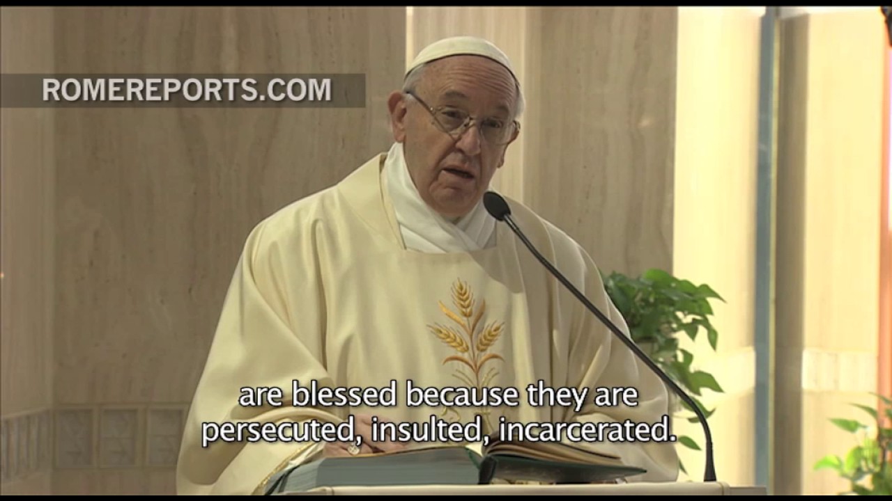 Pope Francis: Persecution of Christians is not newsworthy, but there ...