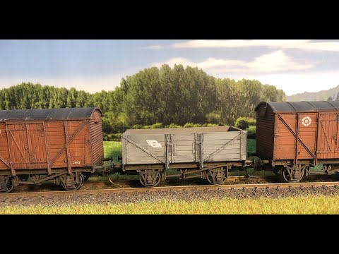 CIE Goods Train - Model railway - YouTube