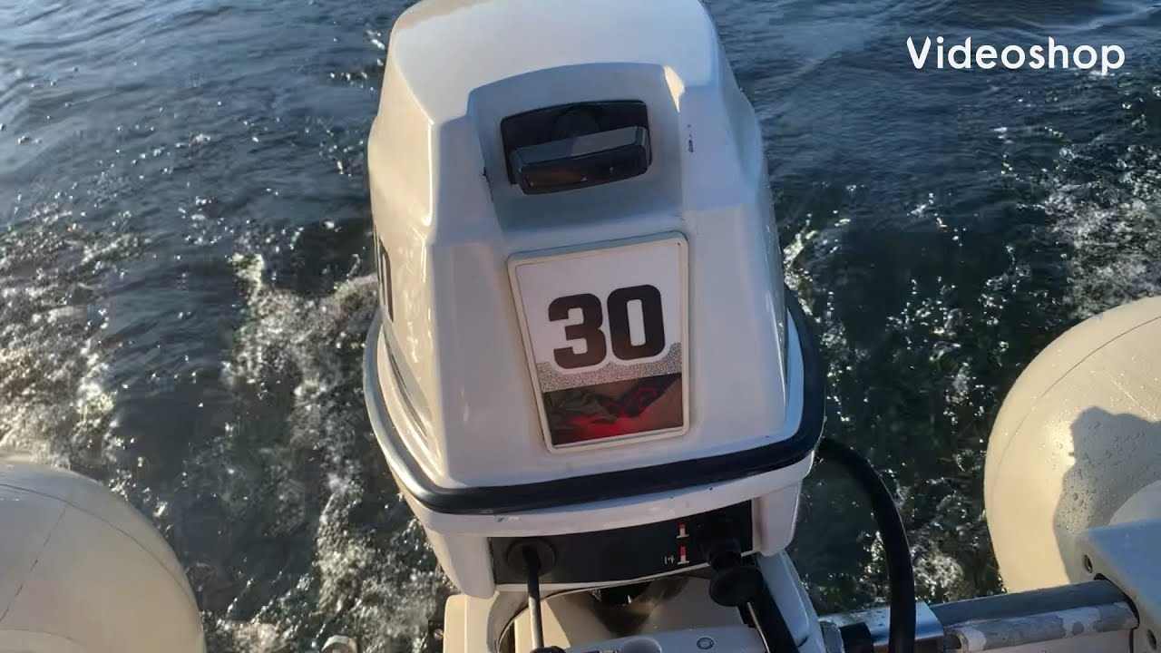 Gear oil change and Corroded/Siezed propeller removal - YouTube