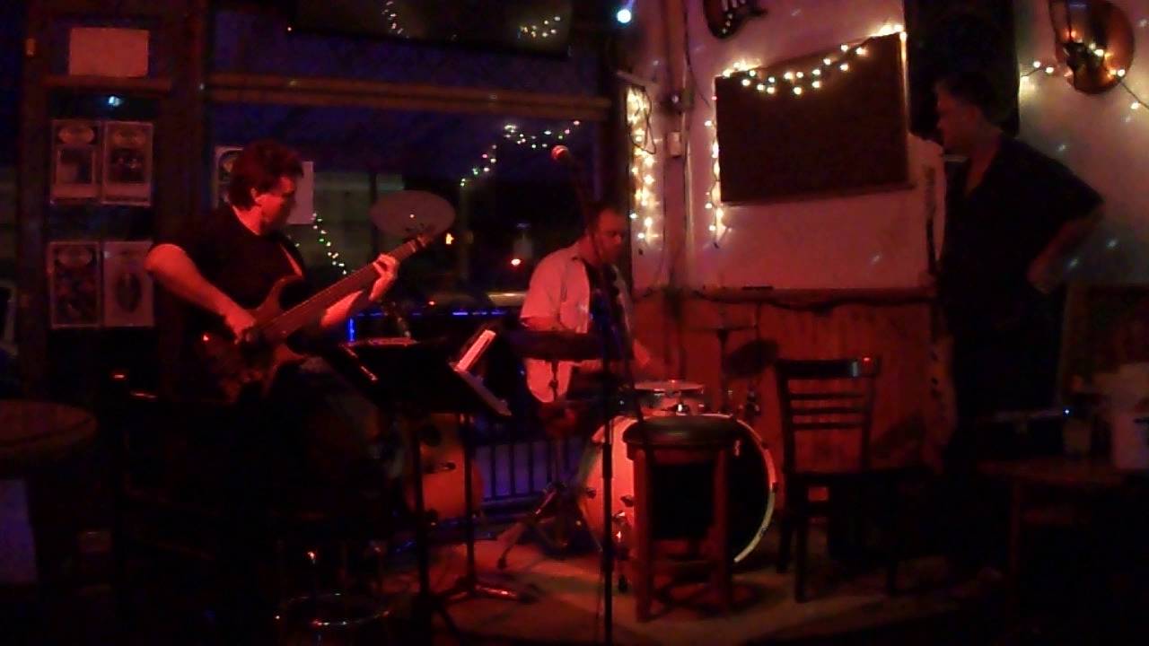 "Chicago Has Got the Blues" - Mark Ambrose Band - YouTube