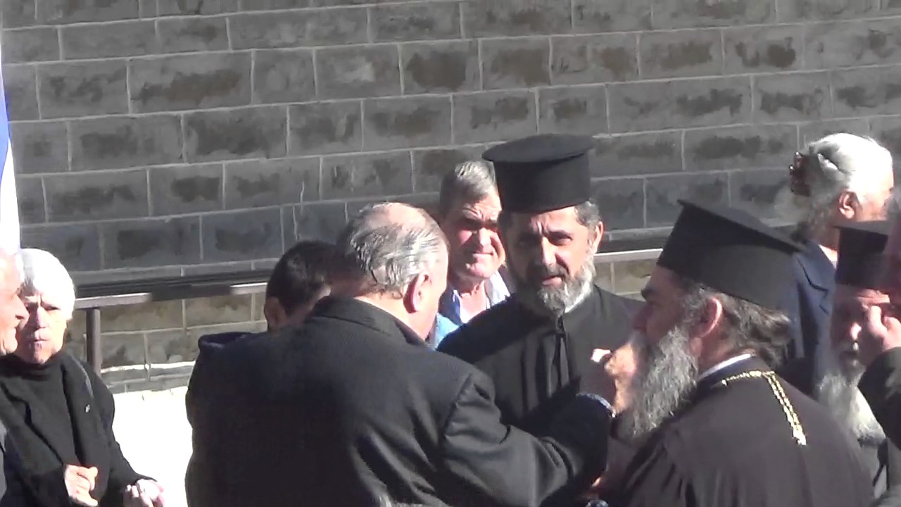 Ο Σεβασμιωτατος Μητροπολιτης Αρτας στον Ιερο Ναο Αβαριτσας ...