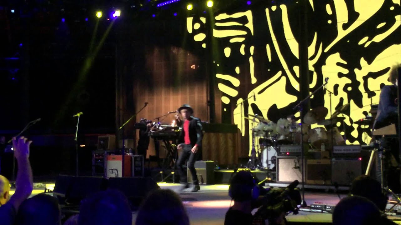 Beck - Hell Yes - YouTube