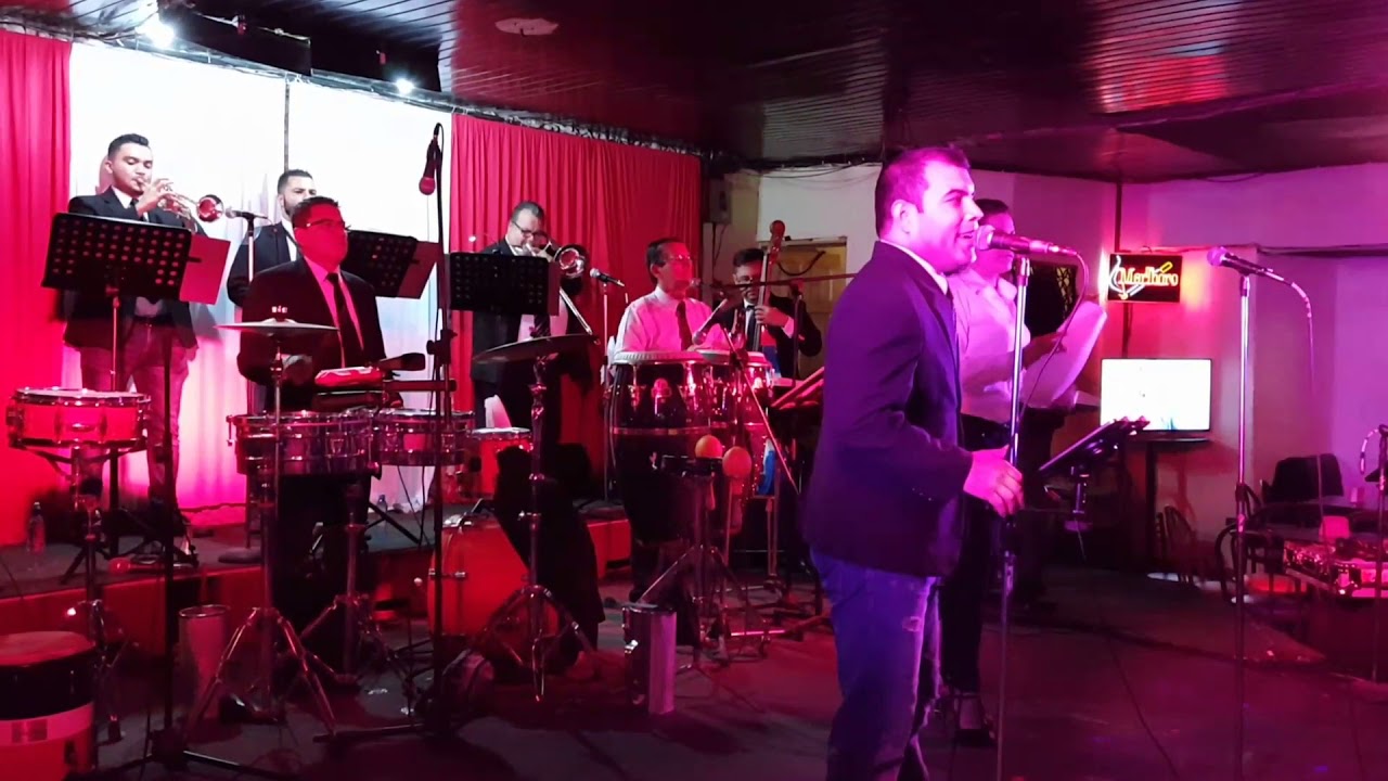 Bolero Obsecion ... voz de Mario Almendarez DIMENSION TIKA - YouTube