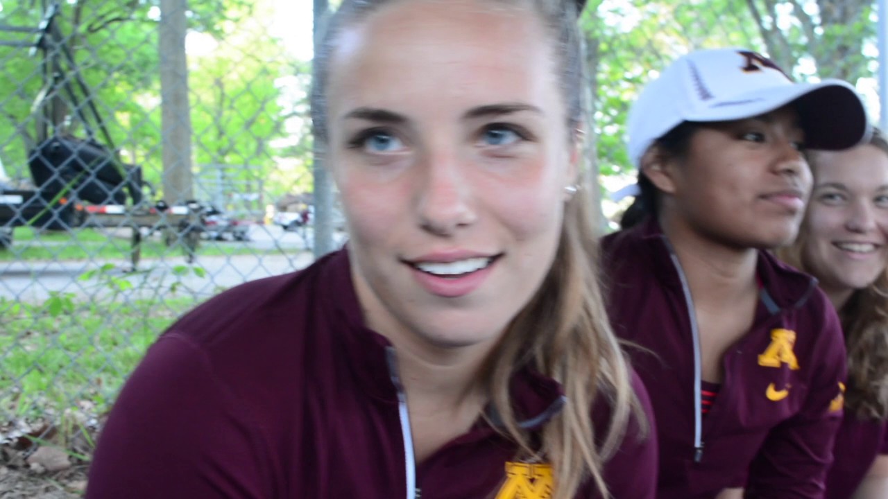 UMN Novice Rowing B1G 2017 - YouTube