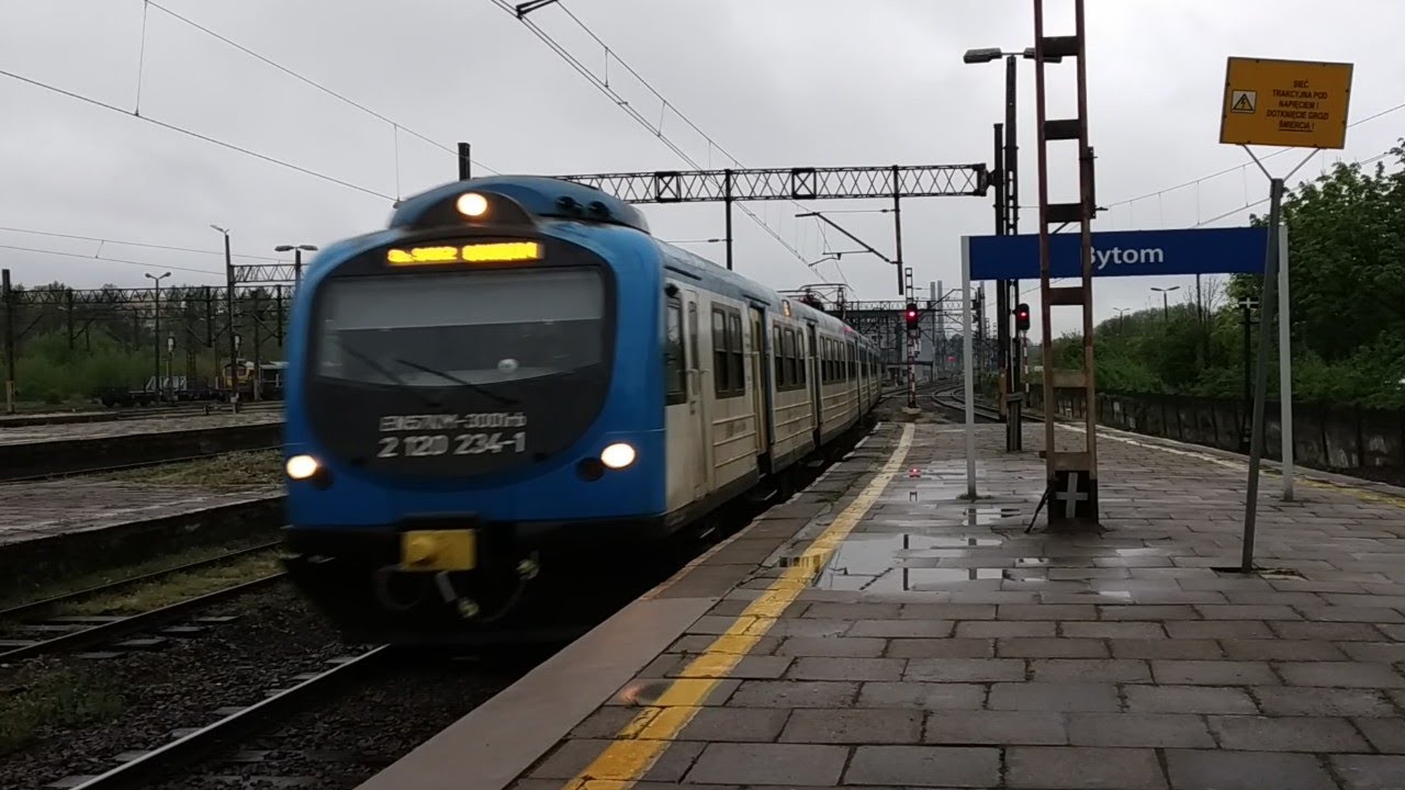 |PKP BYTOM| Wjazd EN57 3001r - YouTube