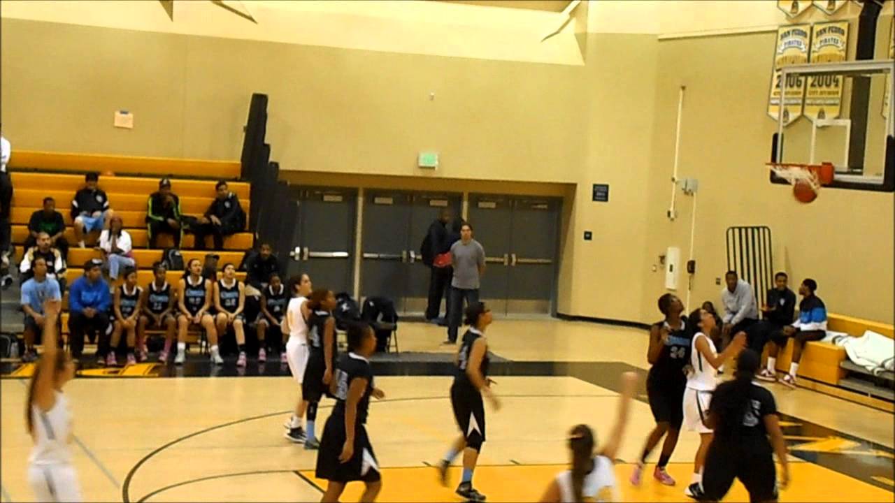 Cheyenne Alvarez Beats The Buzzer From Downtown! - YouTube