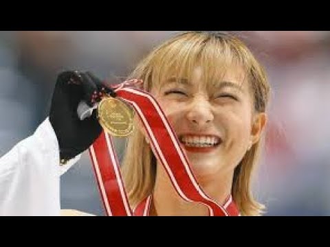 坂本花織「前半からぶっ飛ばして」NHK杯優勝 浅田真央さん以来10年ぶりGPファイナル連覇へ第一関門突破 - YouTube