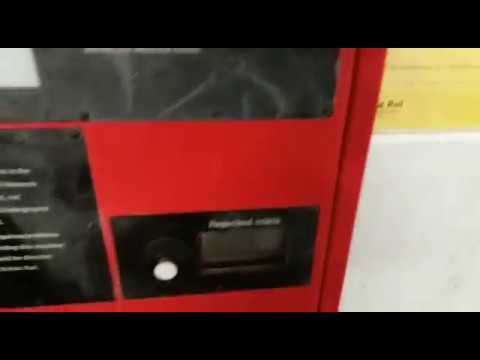 South ruislip PERTIS (permit to travel) Machine. (WORKING). - YouTube