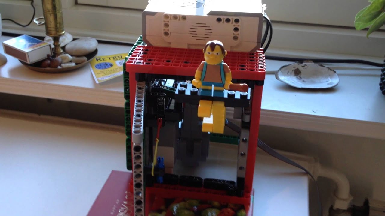 Lego Mindstorms EV3 Cuckoo clock - YouTube