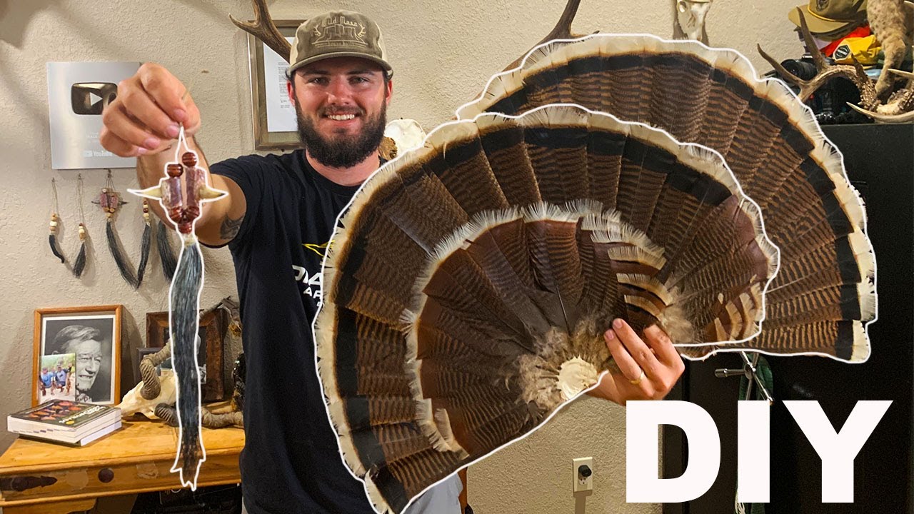 DIY How To Mount A TURKEY FAN And BEARD - YouTube