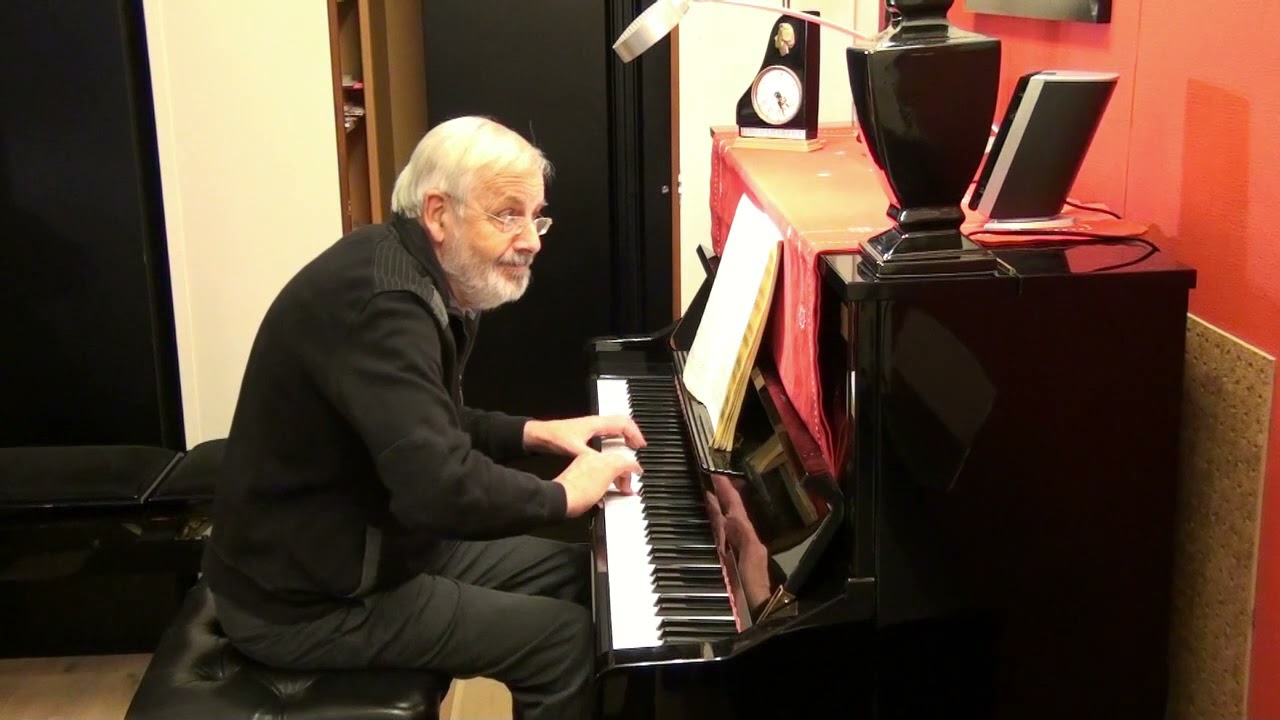 HEINZELMÄNNCHENS WACHTPARADE - Kurt Noack - piano - Harry Völker - YouTube