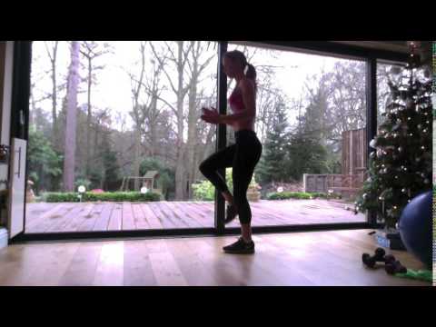 How to do an Inverted flyer - YouTube