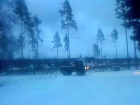 Volvo valp at snow - YouTube