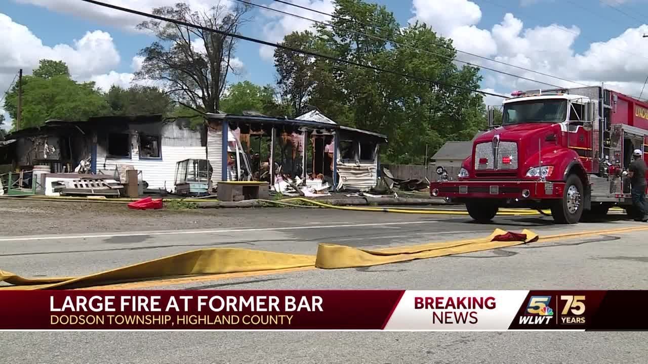 Crews battle large fire at former bar in Highland County - YouTube