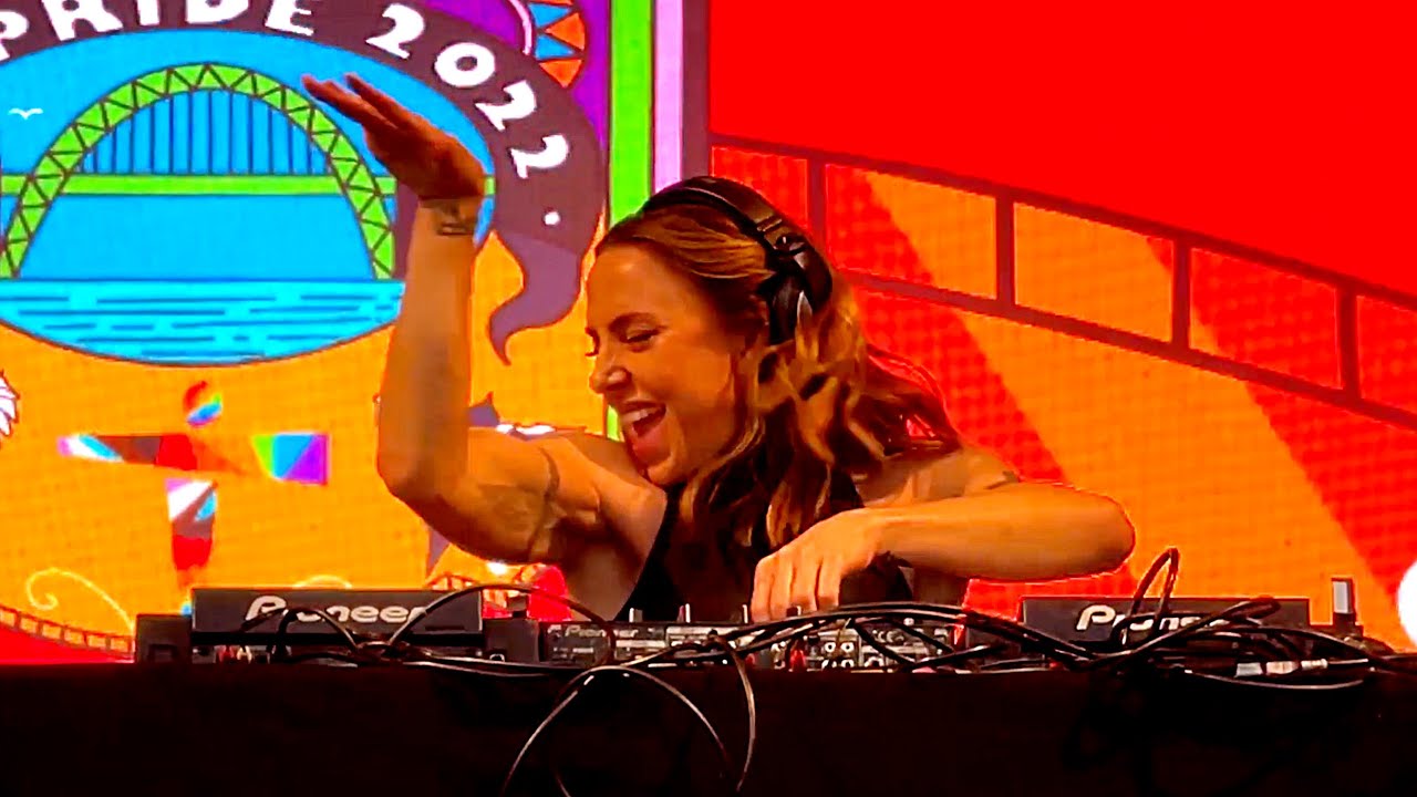 MELANIE C FULL DJ SET + 3 SPICE GIRLS SONGS (NORTHERN PRIDE JULY 24th ...