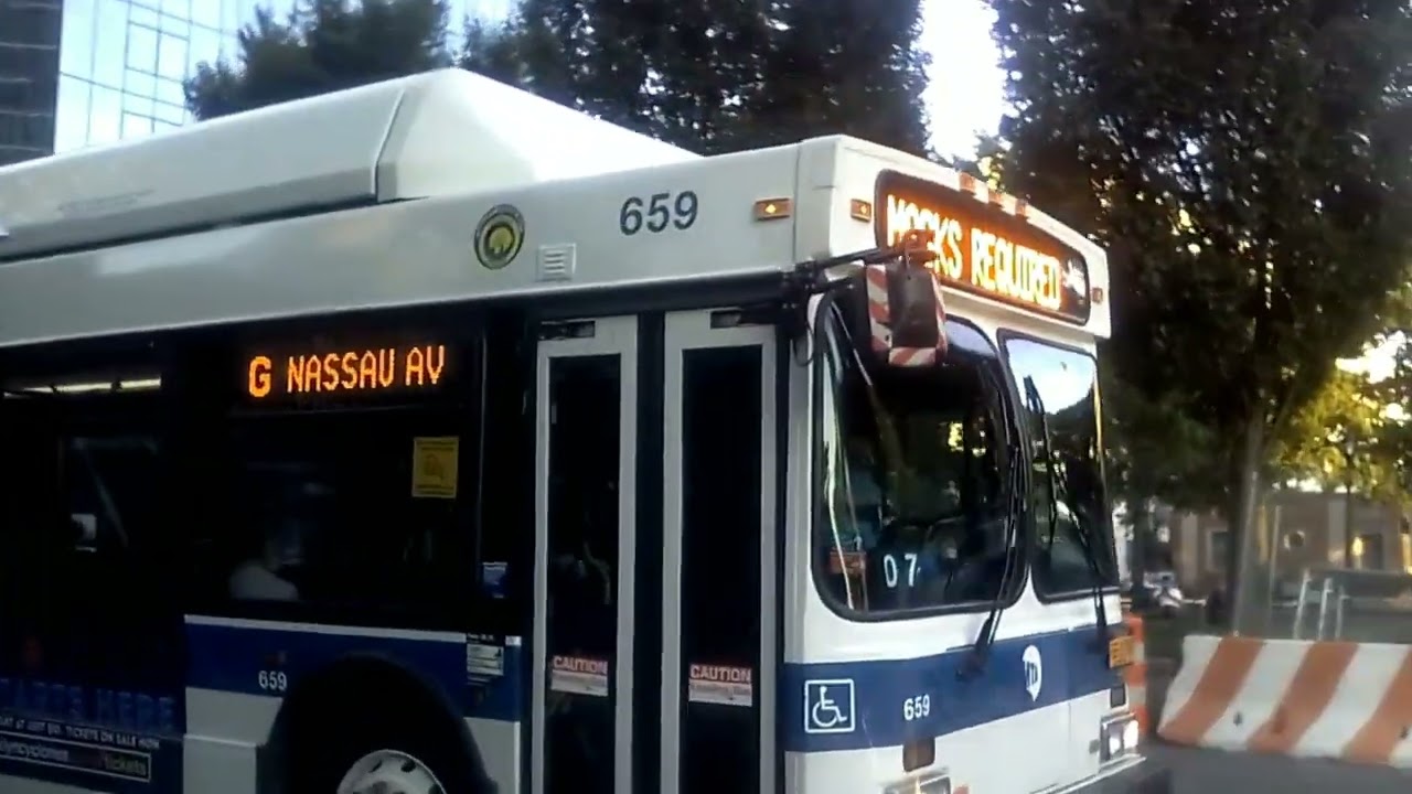New Flyer C40LF CNG 2011-2013 #659 on the G Shuttle - YouTube