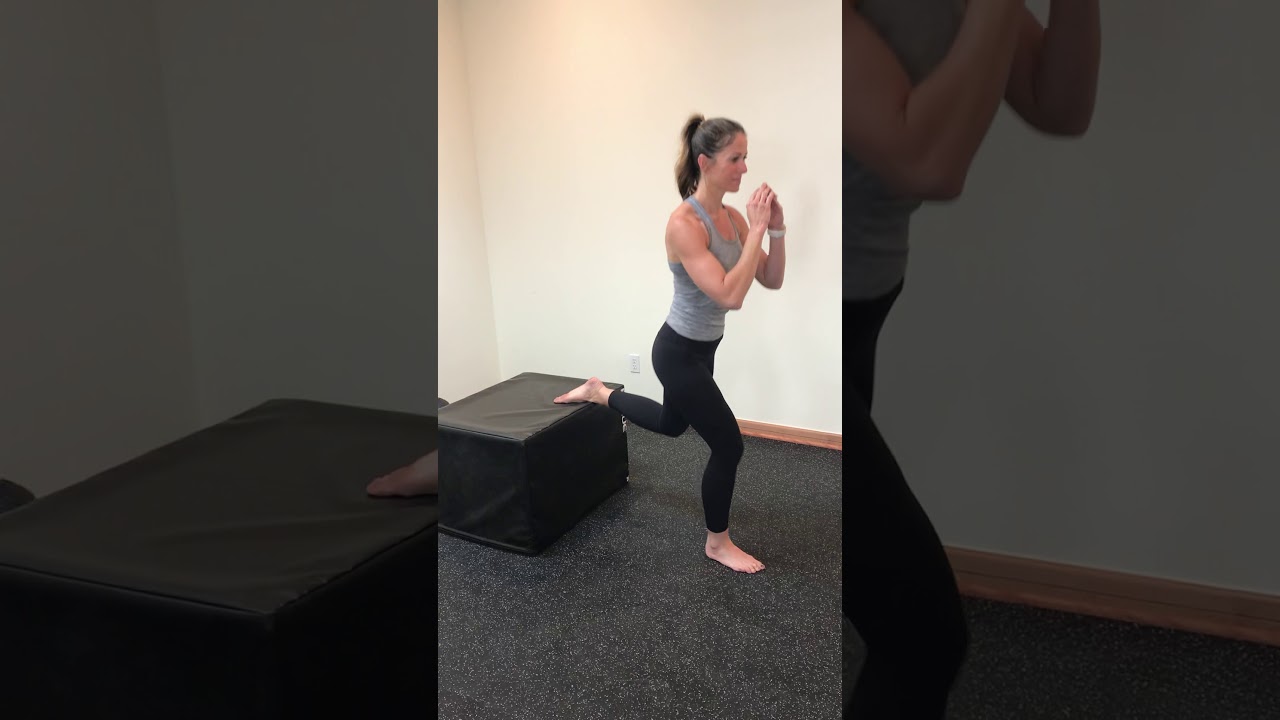 Rear foot elevated split squat - YouTube