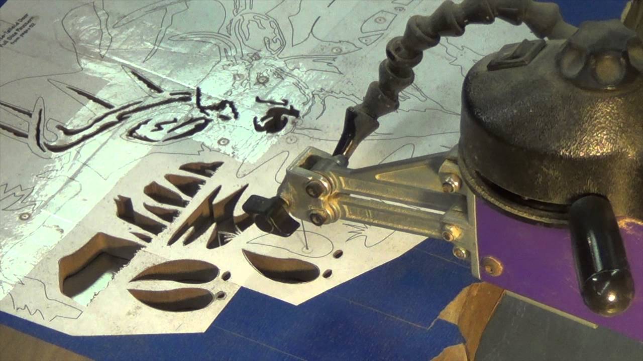 Sped up scroll work- Live Edge Walnut with deer - YouTube