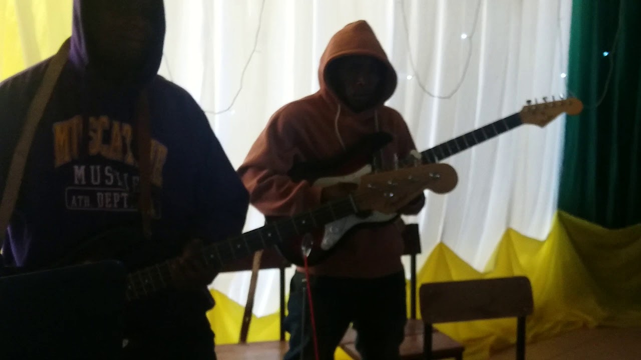 KIMULIMULI BAND TOKA MAFINGA JKT YAFUNIKA KWA MAUNO KWENYE LIVE BAND ...