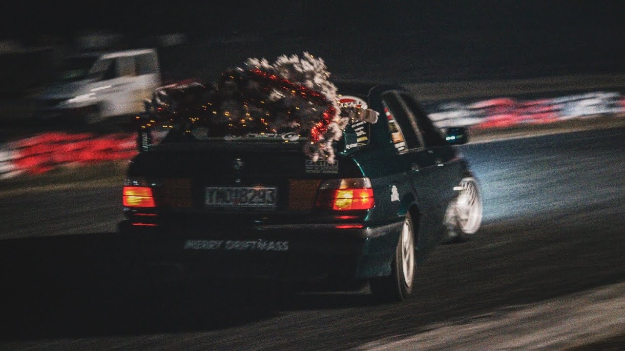 Christmas drift party (Drivepark skg📍) - YouTube