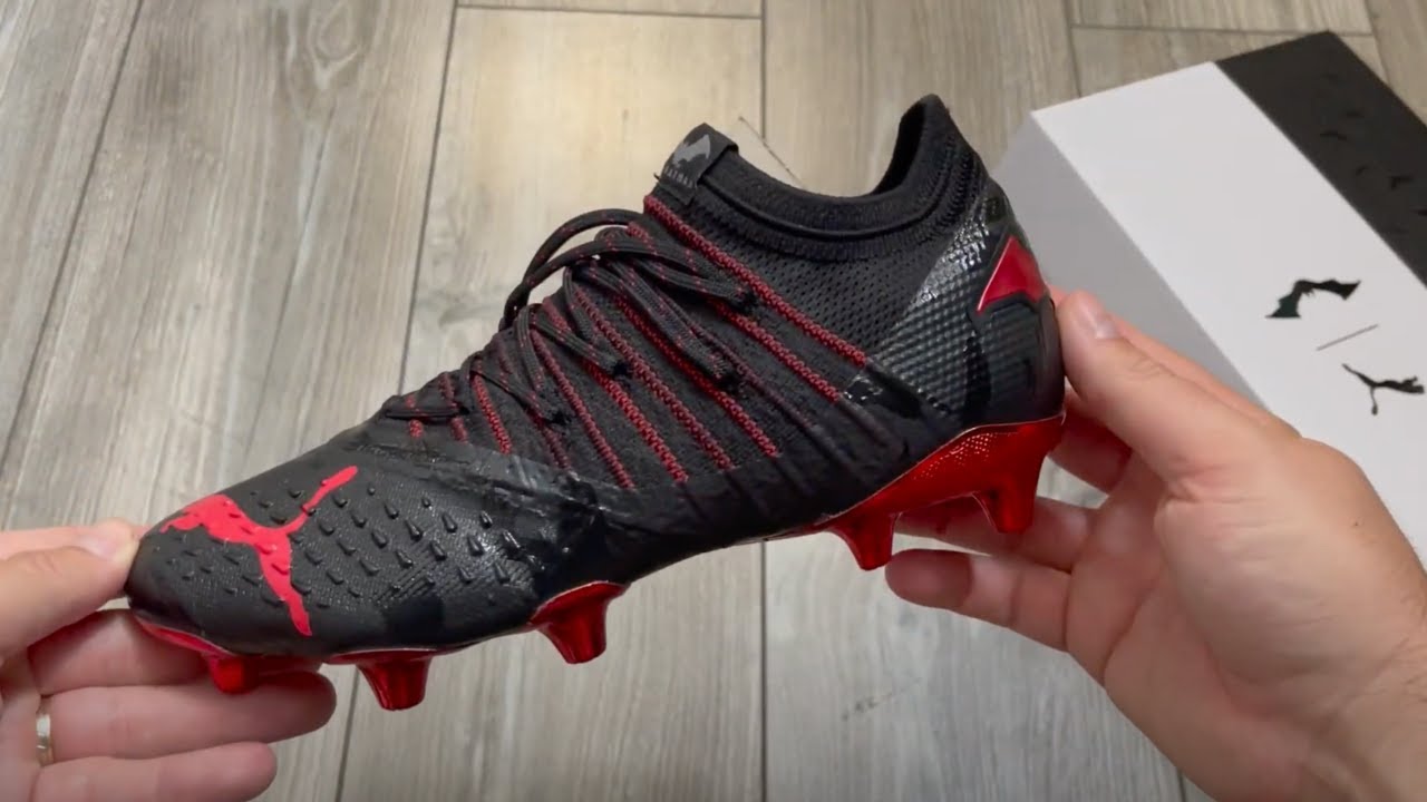PUMA Future 1.3 FG/MG Batman Collection LIMITED EDITION - YouTube