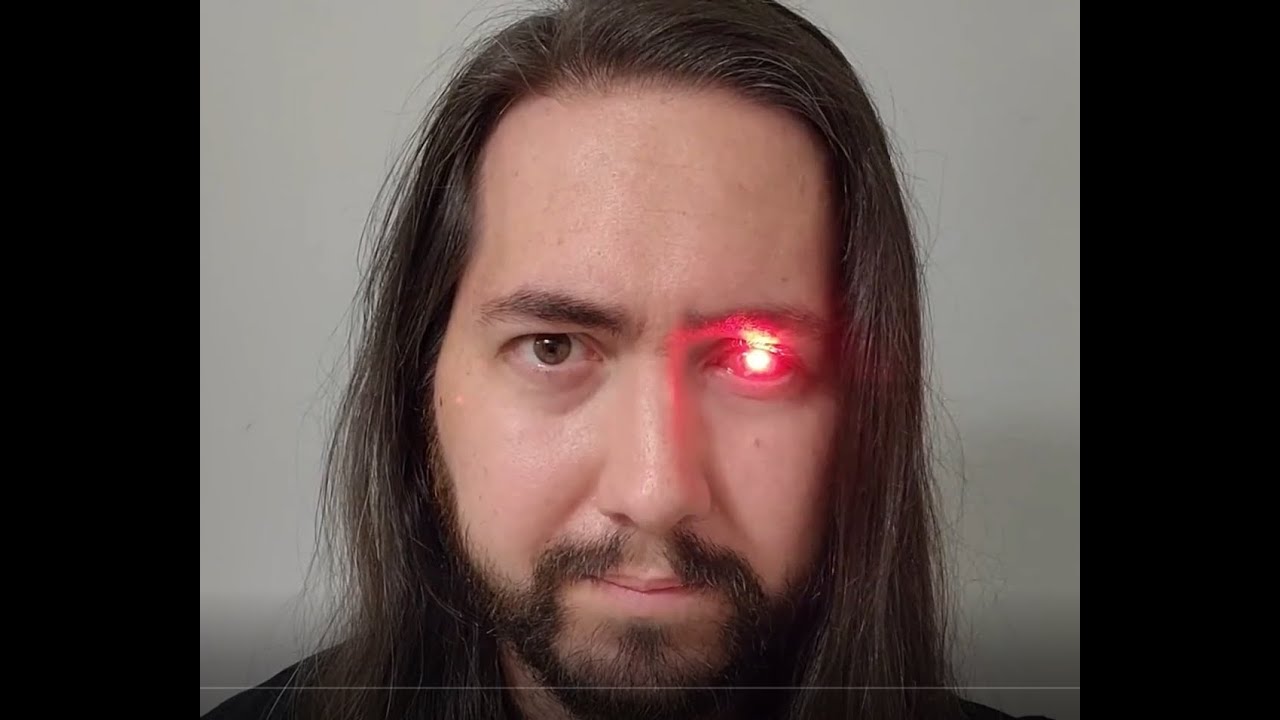 Reemplazó su ojo con una linterna 👁 🔦💡 - YouTube