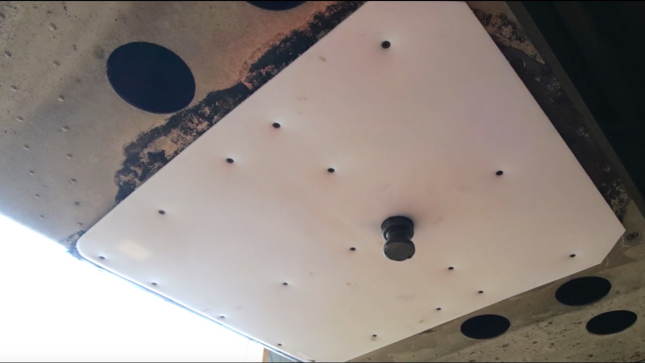 Minimizer Trailer Slick Plate - YouTube