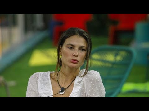 GF Vip cancella il video sul primo bacio di Dayane Mello a Mario Balotelli: ecco cosa ha raccontato