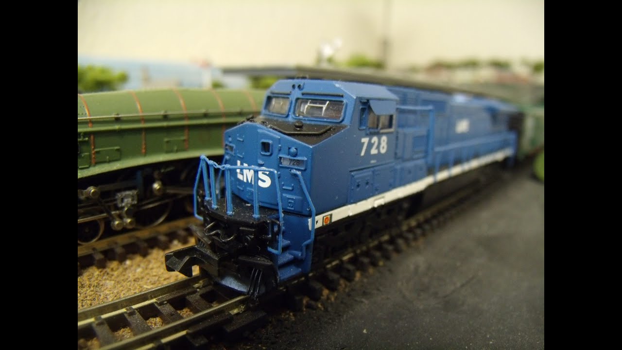 N Gauge GE Dash 8-40CW Diesel Locomotive LMS/LEASE No 728 - YouTube