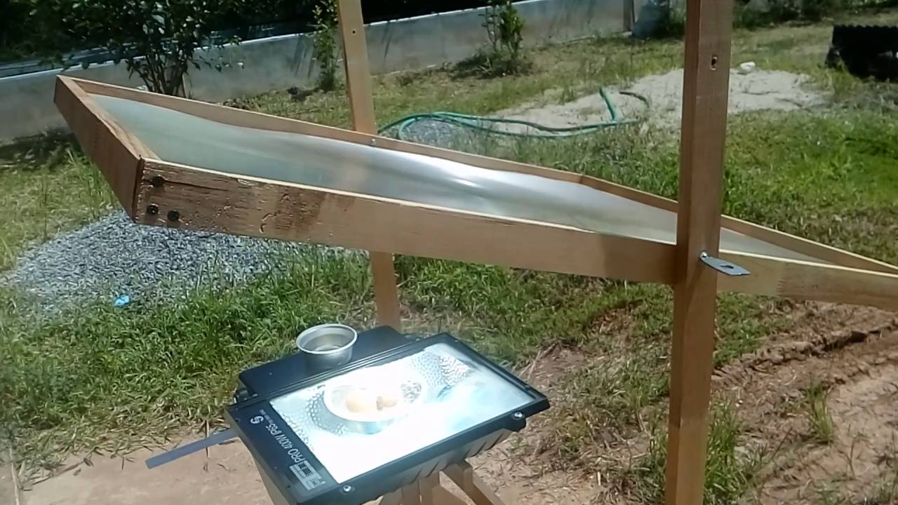 Fresnel lens solar cooker : เตาสุริยะ - YouTube