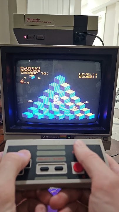 Q-bert CRT gameplay #nintendo #retrogaming #nes - YouTube