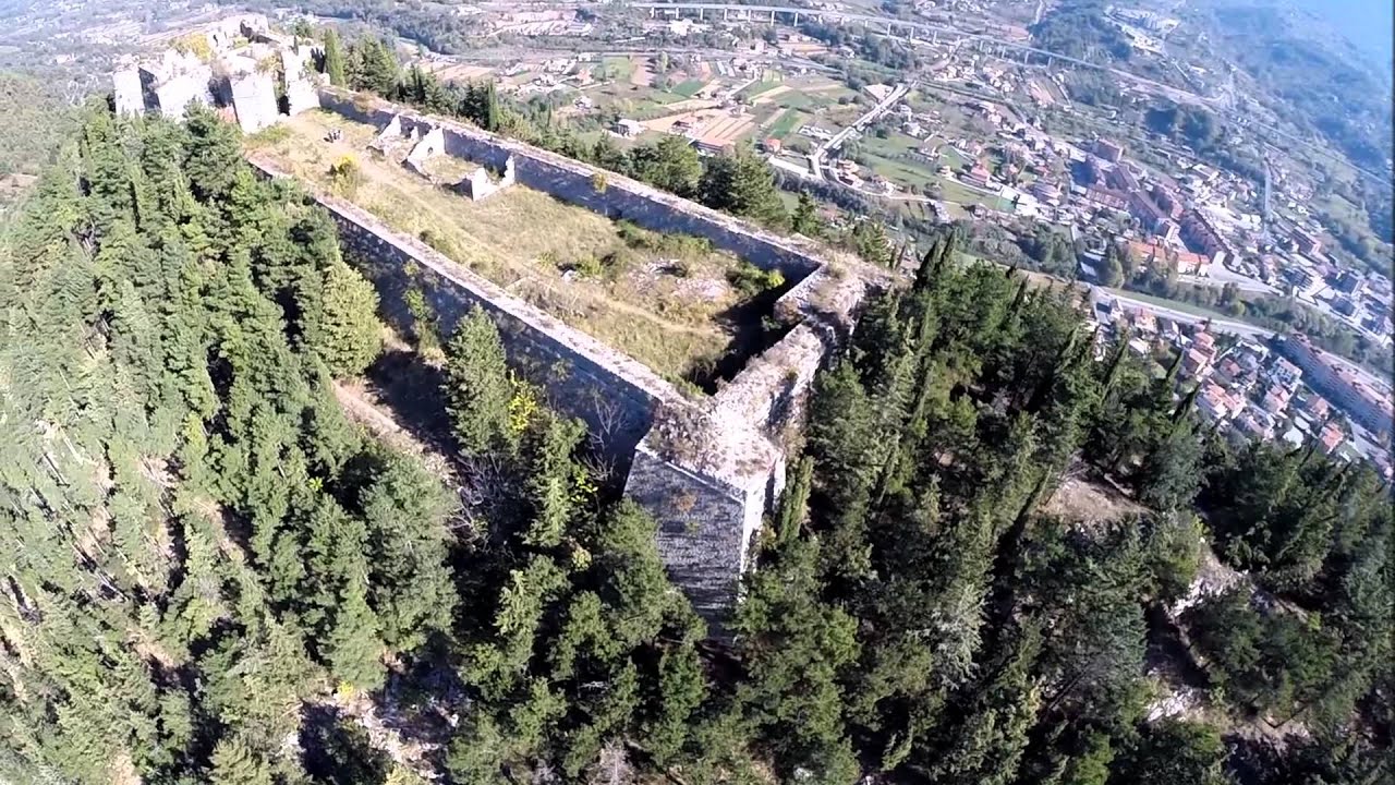 DRONE CASTELLO DI SORA HD - YouTube