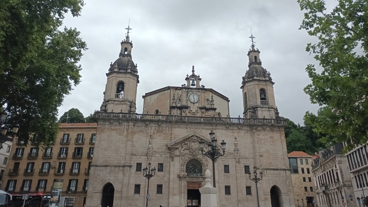 SAN NICHOLAS CHURCH IN BILBAO, SPAIN --A CATHOLIC CHUCH BUILT IN 1756 ...