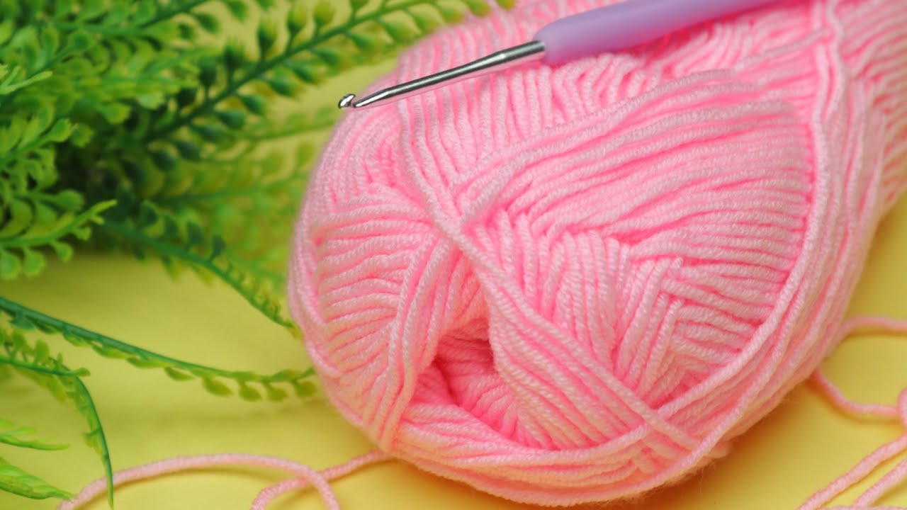 I found the Most Beautiful crochet stitch! love this Crochet pattern ...