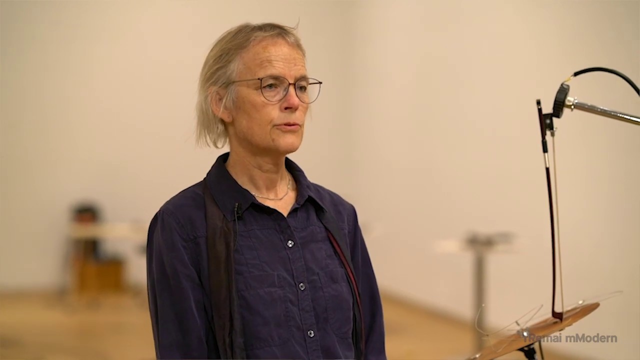 Ellen Moffat - Small Sonorities a Little Piece of String - YouTube