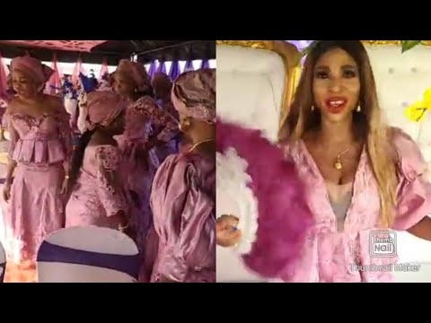 Esther o edokpayi AKA lady of songs and Zion ladies Club - YouTube