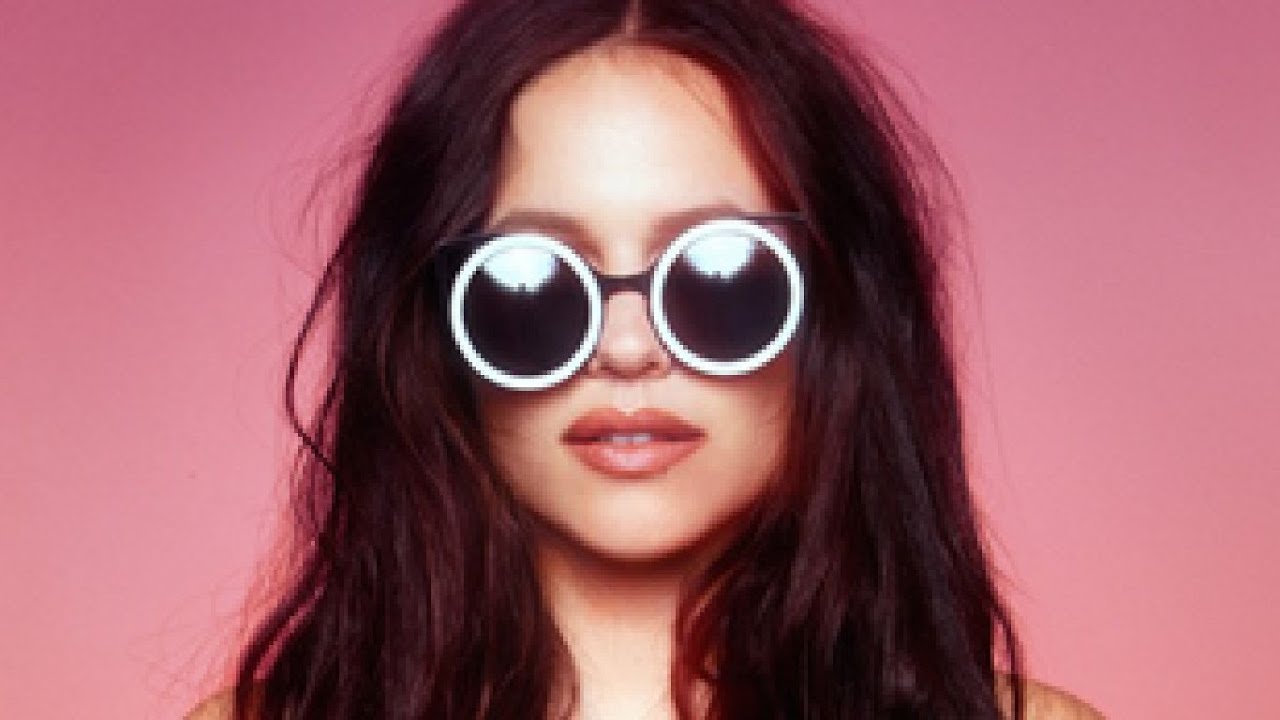 Chiara Hunter - Strange Relationships - YouTube