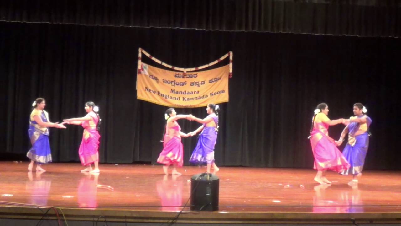 Mayuri's Kolata Dance! - YouTube