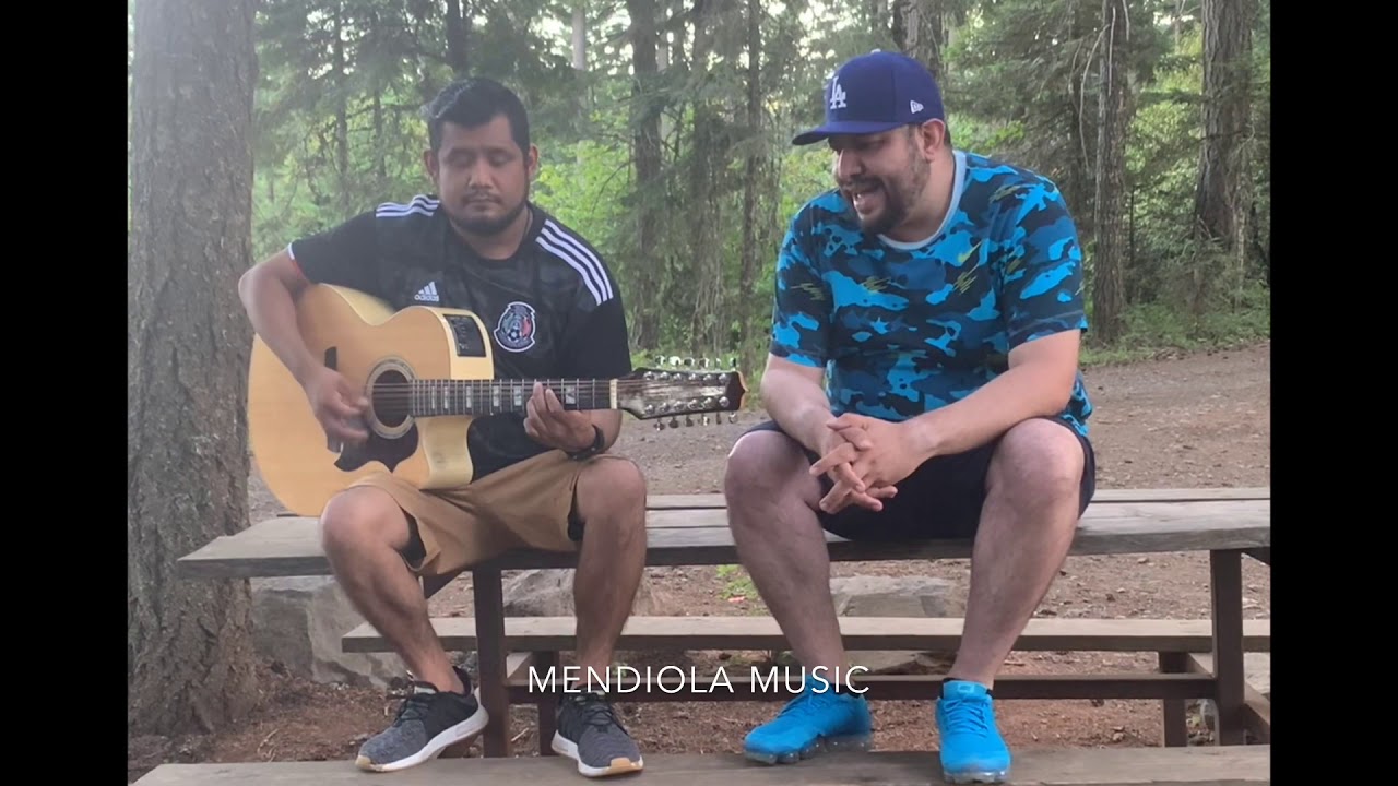 Corrido de Armando Castañón- Héctor Mendiola - YouTube