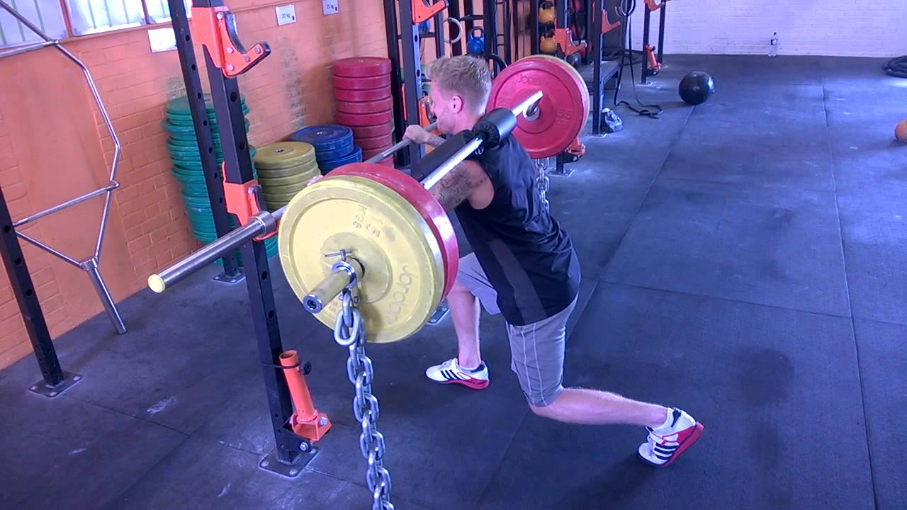 Eccentric Safety Bar Split Squat - YouTube