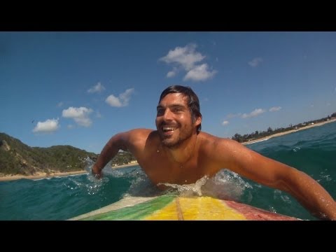 Hot guy dives with stingrays | Life's a Beach episode 01