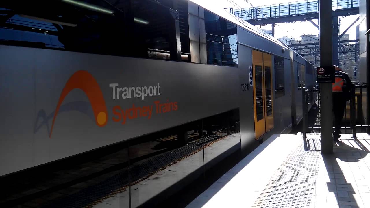 Sydney Trains A16 arriving at Central P18 - YouTube