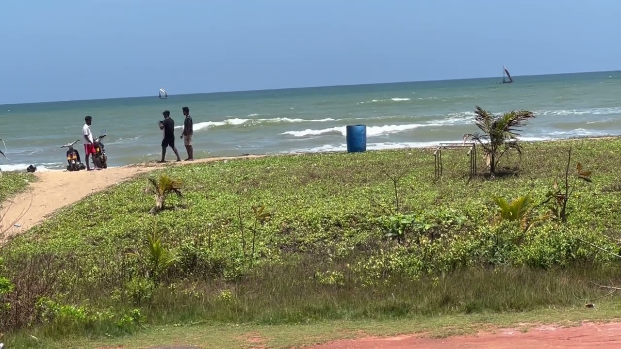 Waikkal Beach, Sri Lanka - YouTube