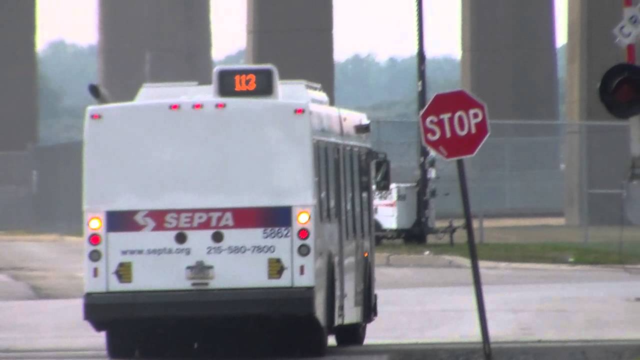 SEPTA BUS: NEW FLYER D40LF 5862 ON ROUTE: 113 - YouTube