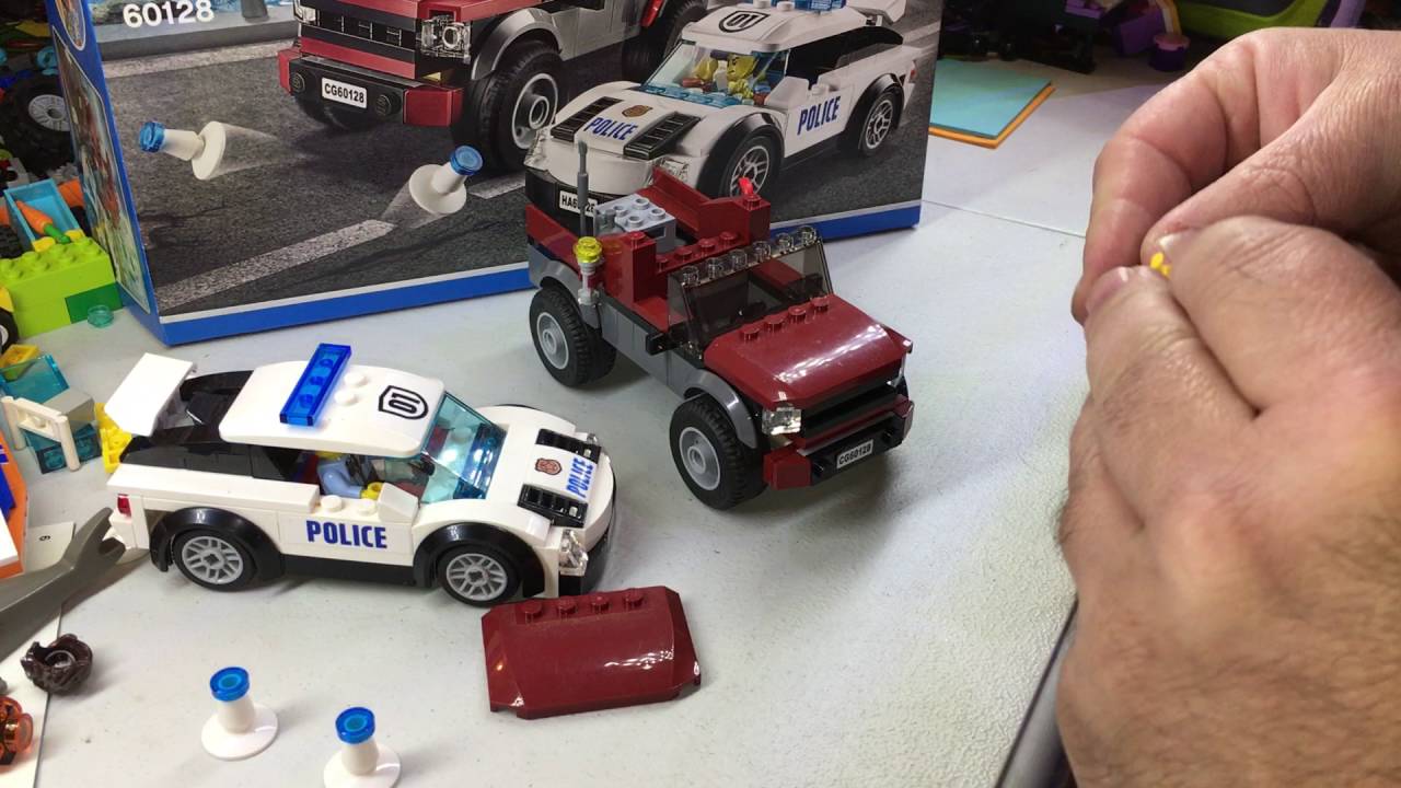 Lego review on set 60128 Police Pursuit. - YouTube
