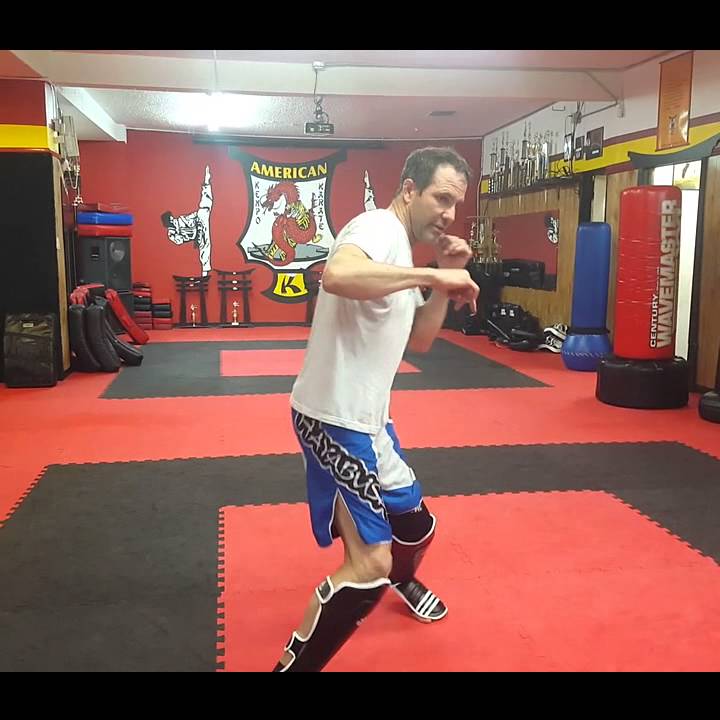 Chris Bruno Showing BMT Drill @ NoHo MMA - YouTube