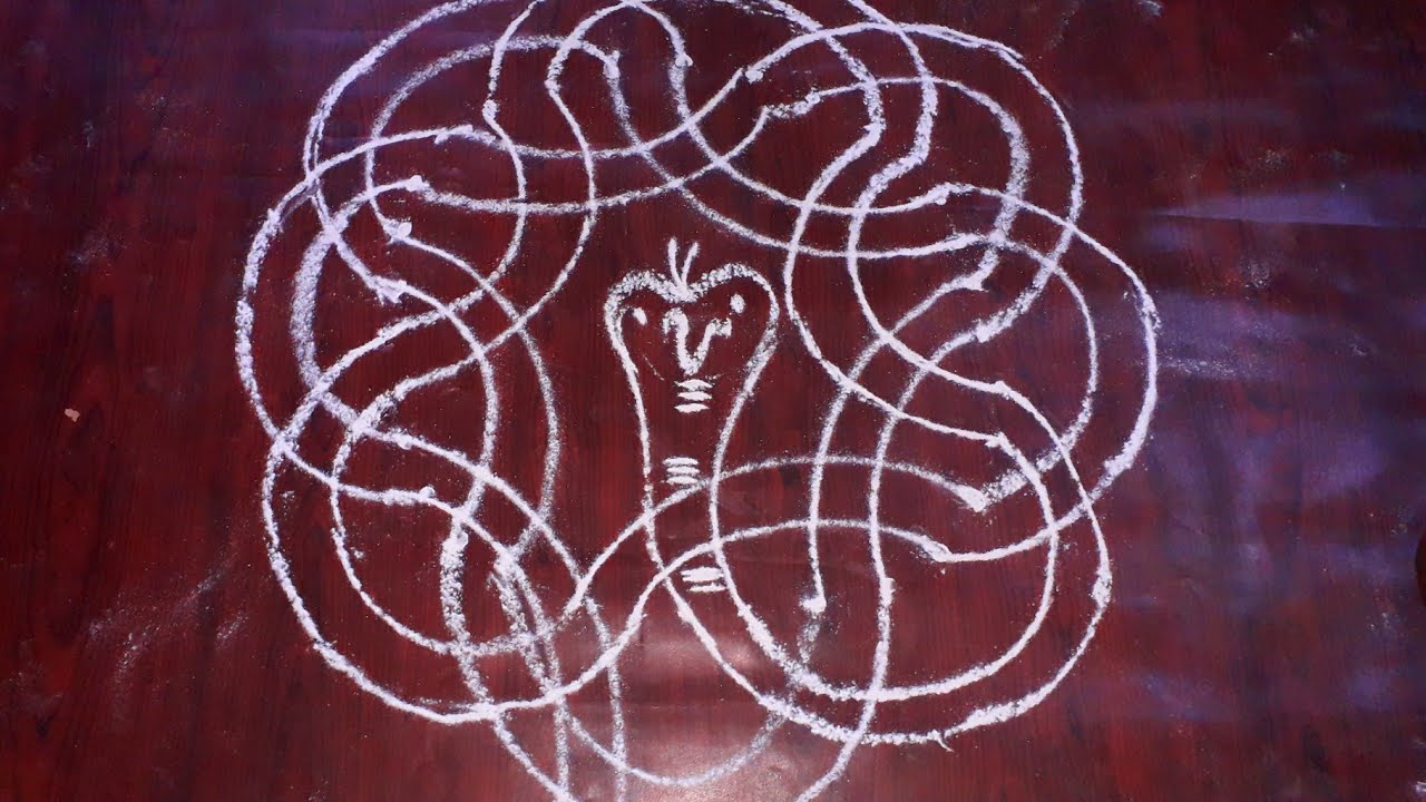 Nagpanchami special rangoli / naga kolam / Nagara panchami rangoli ...