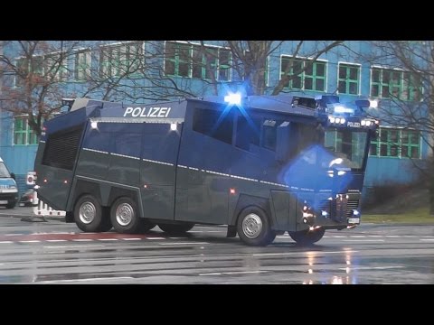 [FERTIG MACHEN FÜR DEN EINSATZ!] Wasserwerfer 10.000 Polizei NRW (HD)