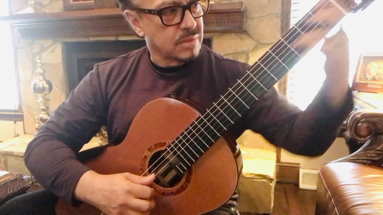 HERE I AM TO WORSHIP “ Rodrigo Rodriguez Guitar” - YouTube